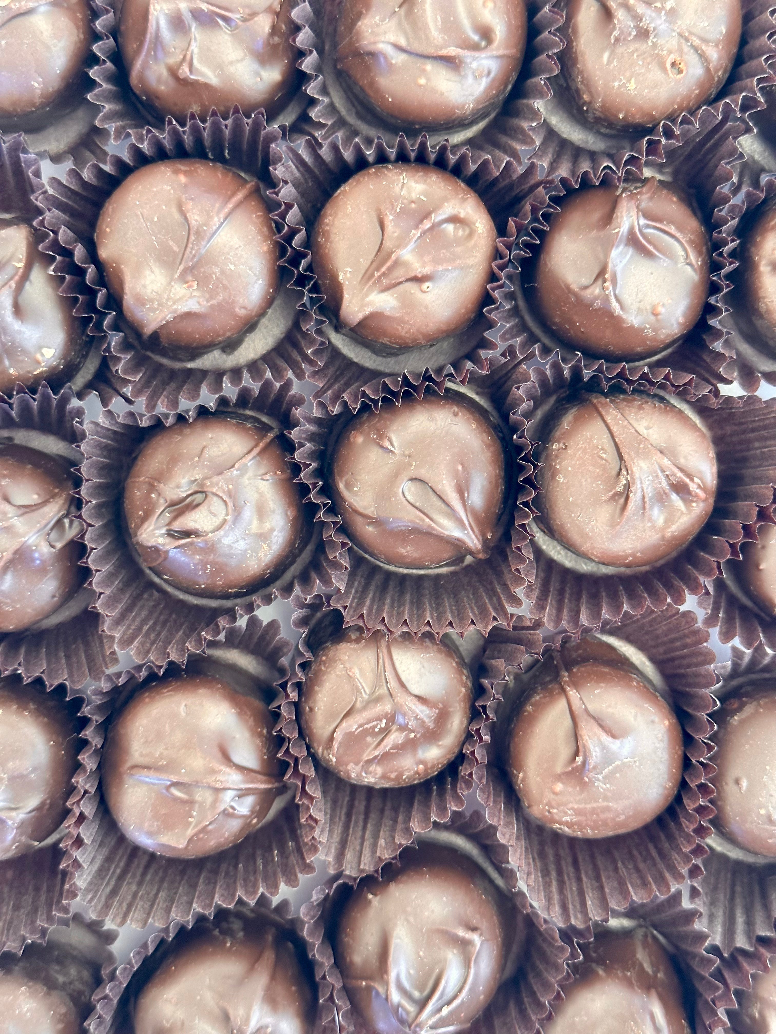 Dark Chocolate Buttercream – Dr. Gravitys Candy Shack